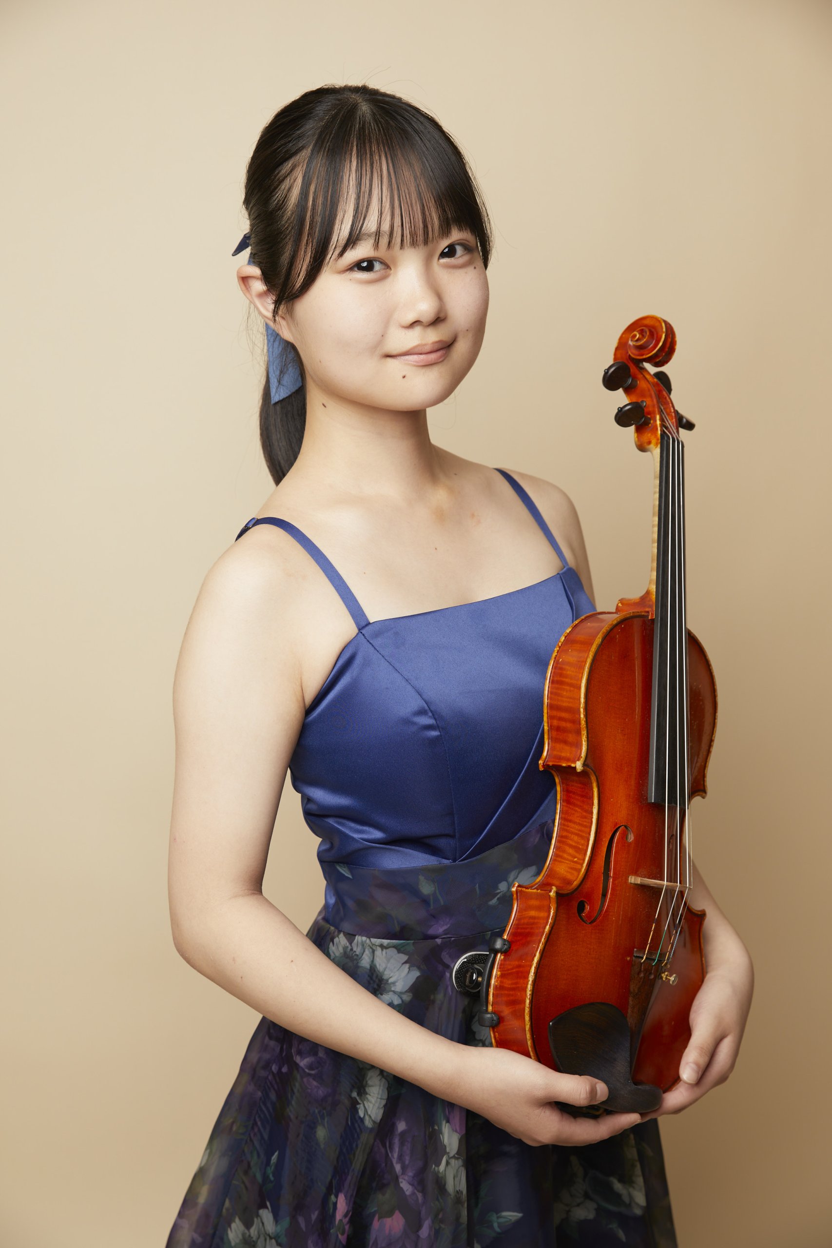 村社 蘭 | 弦楽器貸与プロジェクト